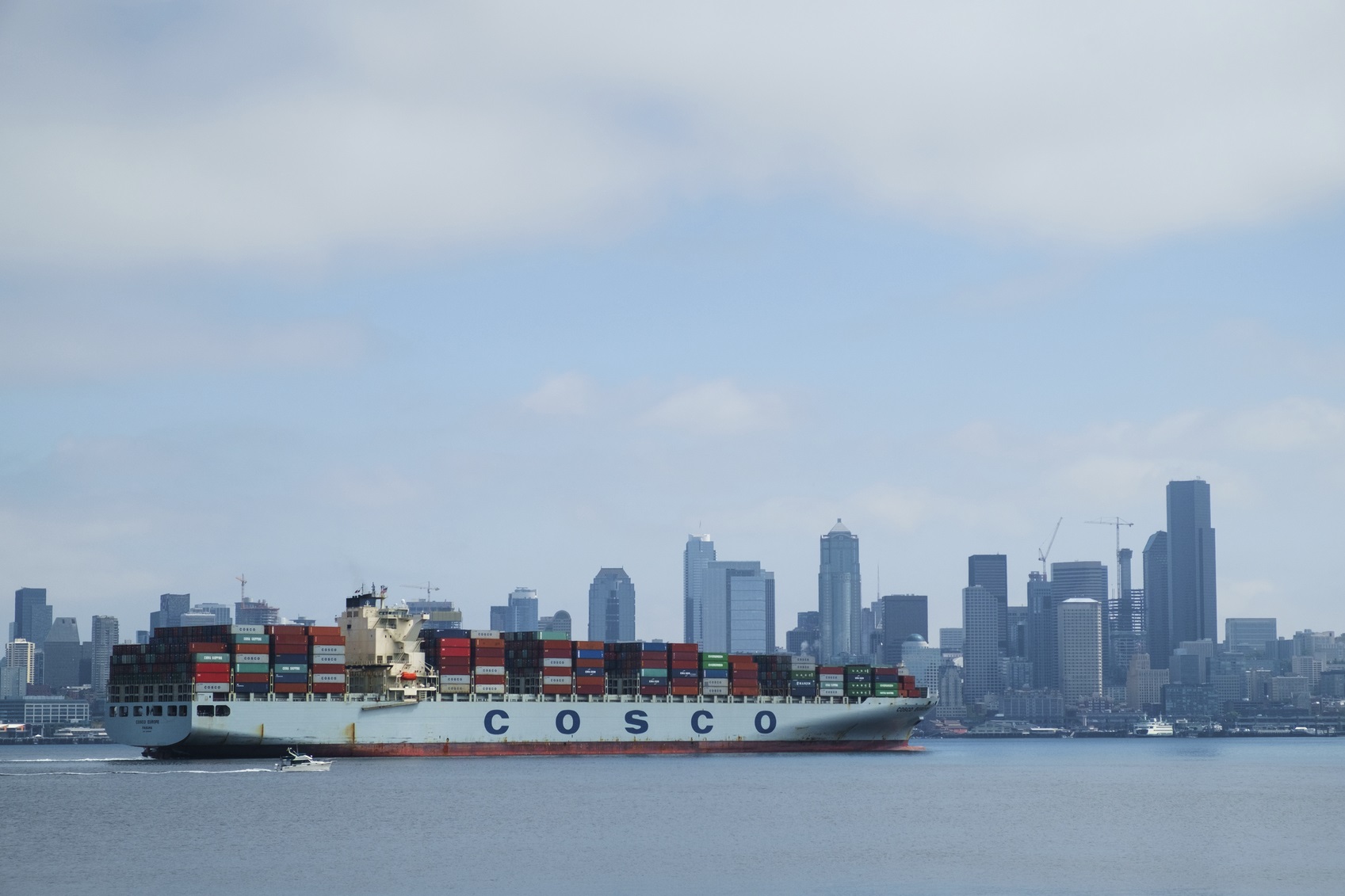 Container ship arriving in Seattle | AFC International